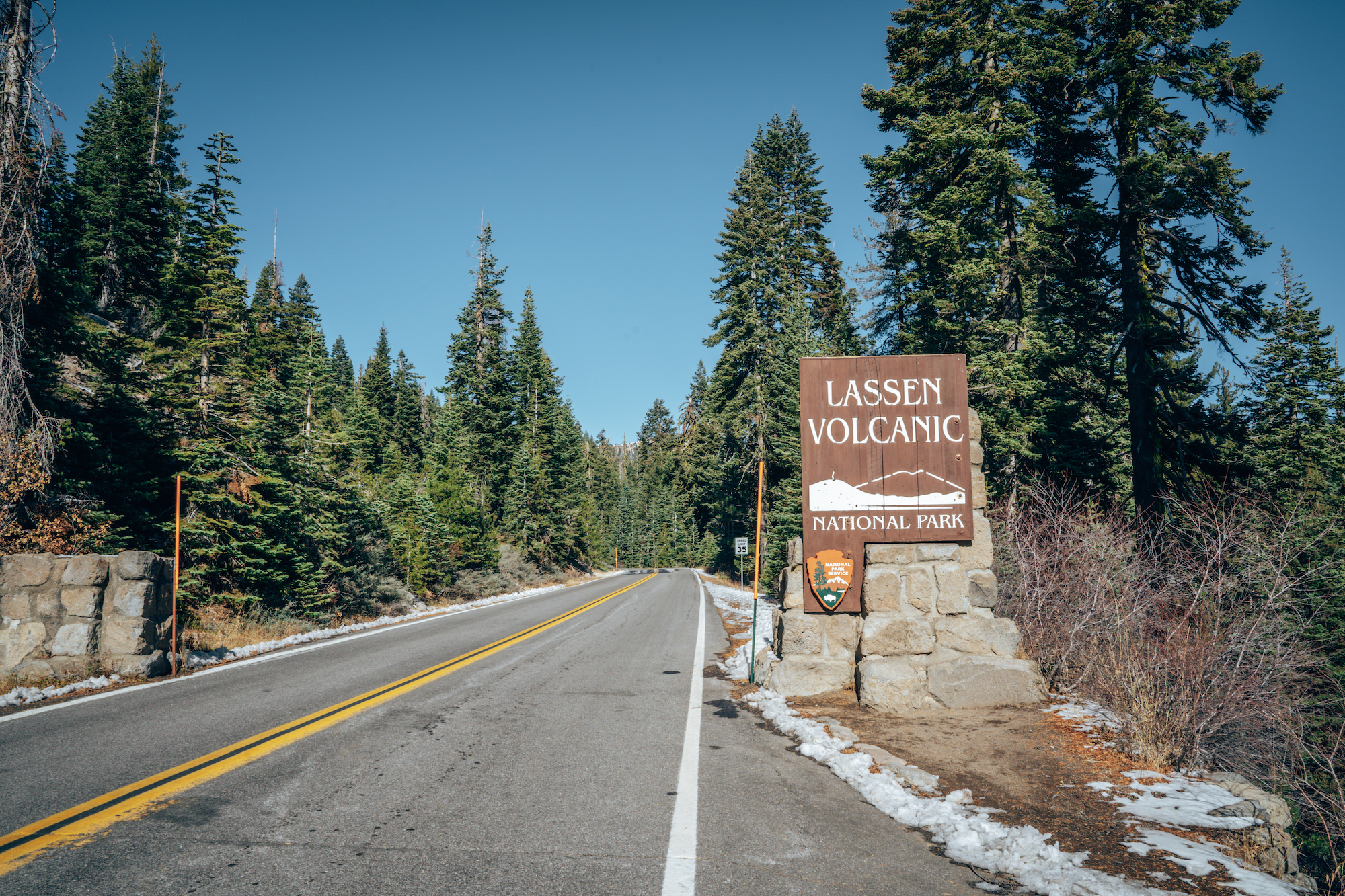 ULTIMATE GUIDE TO LASSEN VOLCANIC NATIONAL PARK - Smilkos Lens